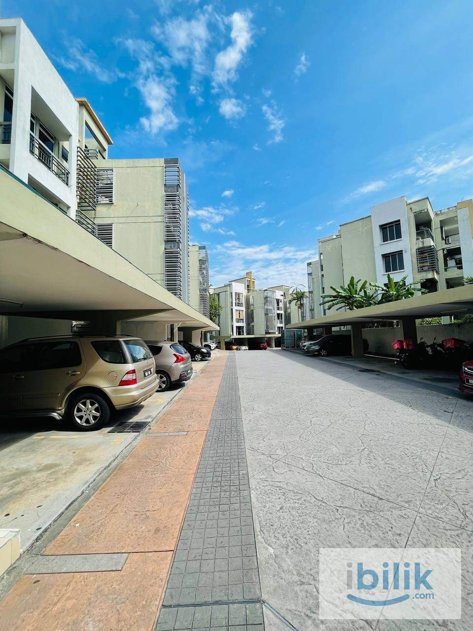 Townhouse, Direct owner, fully furnished Middle bedroom, beside MMU ...