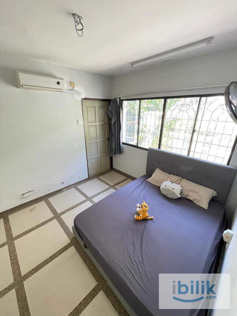 Spacious Bright Room | Bilik Luas & Cerah | iBilik